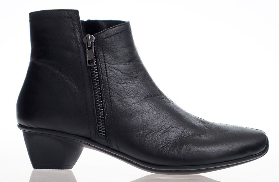 Alfie & Evie 'Stag Boot' - Black – Kendells